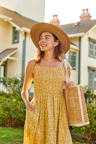 Women's Clothing | FASHIONGO - Wholesale Clothing